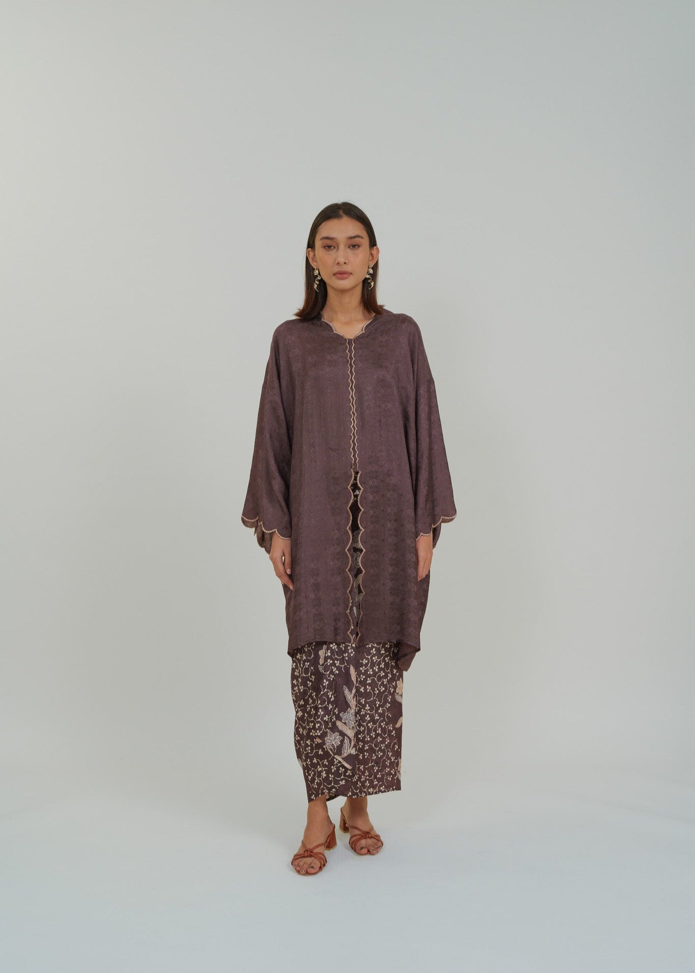 KHADEEJA - Baju Kebaya Labuh With 100% Semi-Silk Material – TheaKL
